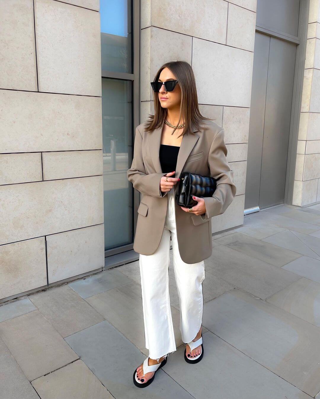 10 Endlessly Chic Outfits For Minimalist Style Lovers