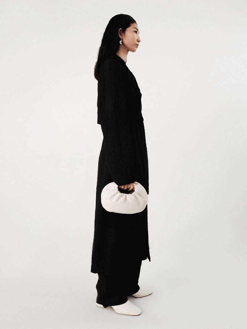 Don't Miss Out On Minimalist Design With A Chic, Modern Feel From Gia ...