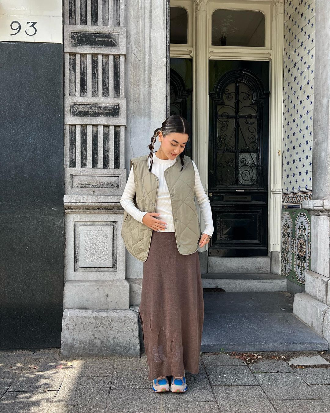 10 Maxi Skirt Outfits For Easy, Breezy Style