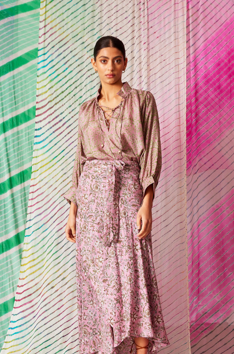 Enjoy Handmade Designs With A Little Wardrobe Upgrade From Hannah Artwear