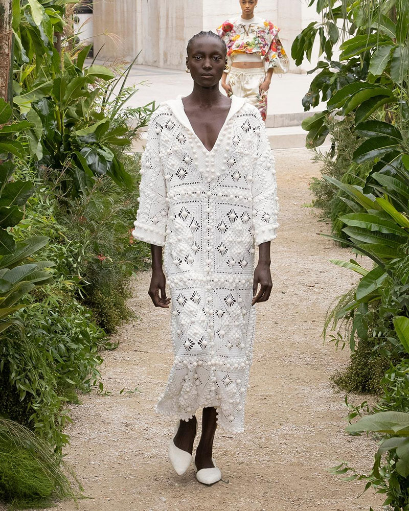 Dare To Be Bold In Something Dramatic From Zimmermann Spring 2023 ...