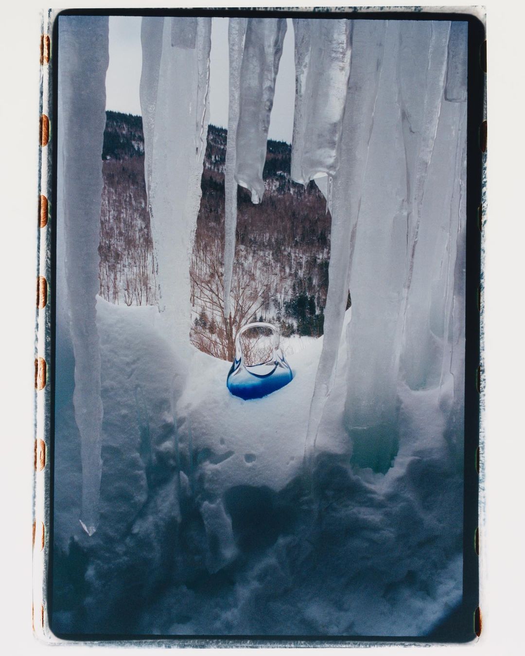 Strada X Raiffe Creates A Limited Edition Glass Handbag