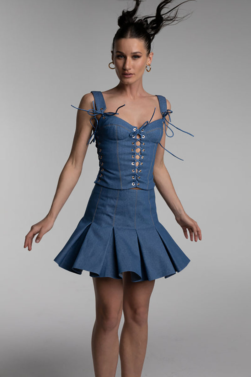 All About The Modern Corset. Get Familiar With Rozie Corsets