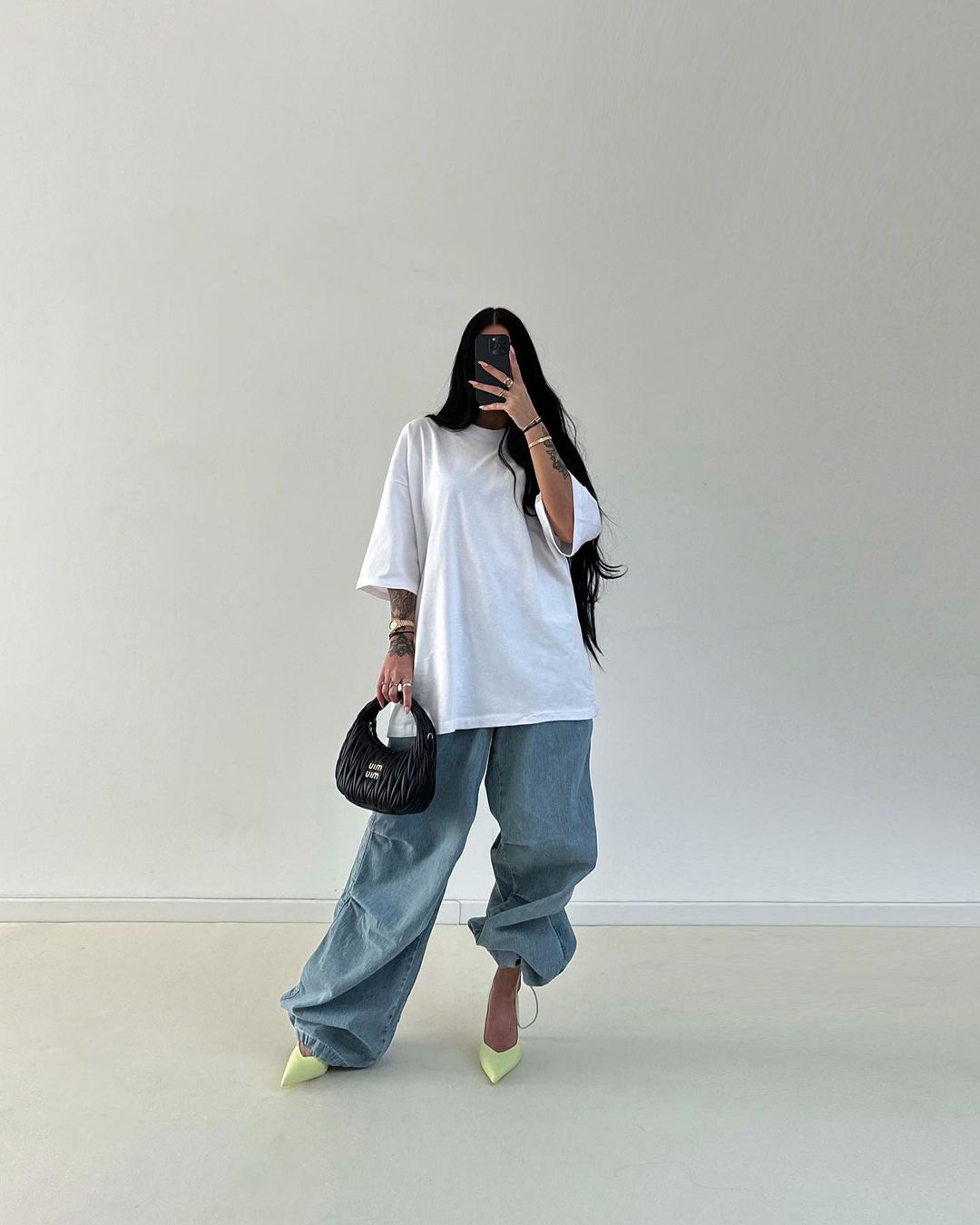 3 Wardrobe Staples That Create An Incredibly Chic Ensemble