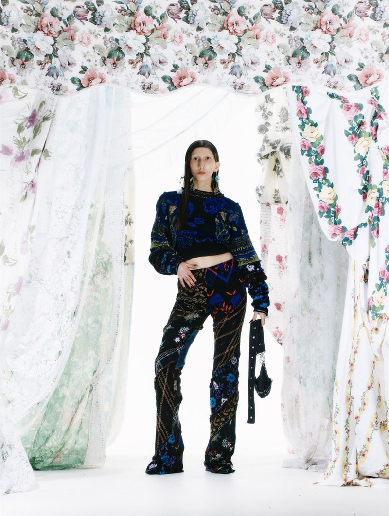 Eye-Popping Designs Wait To Be Discovered At Rave Review AW23 Collection