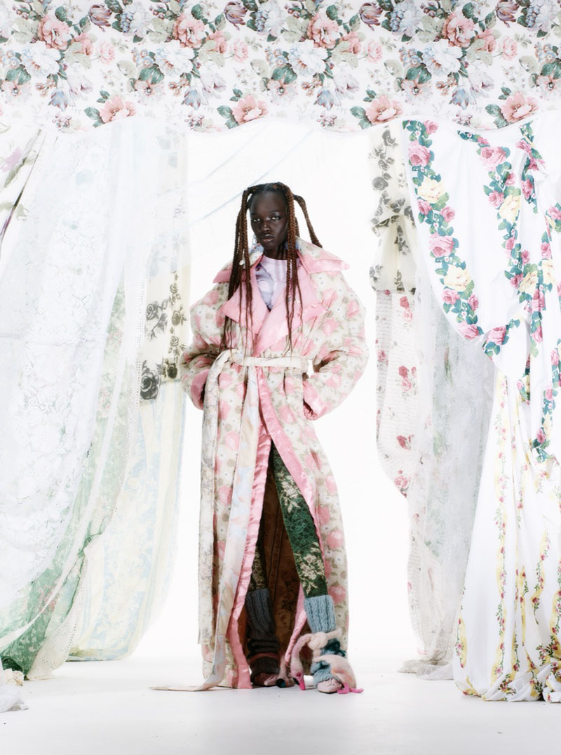 Eye-Popping Designs Wait To Be Discovered At Rave Review AW23 Collection