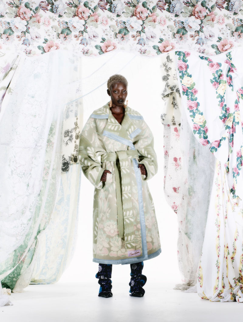 Eye-Popping Designs Wait To Be Discovered At Rave Review AW23 Collection