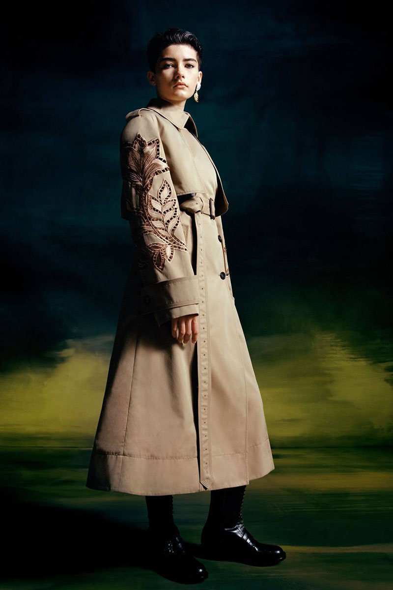 Step Back In Time With This Stunning Pre-Fall 2023 Collection From Erdem