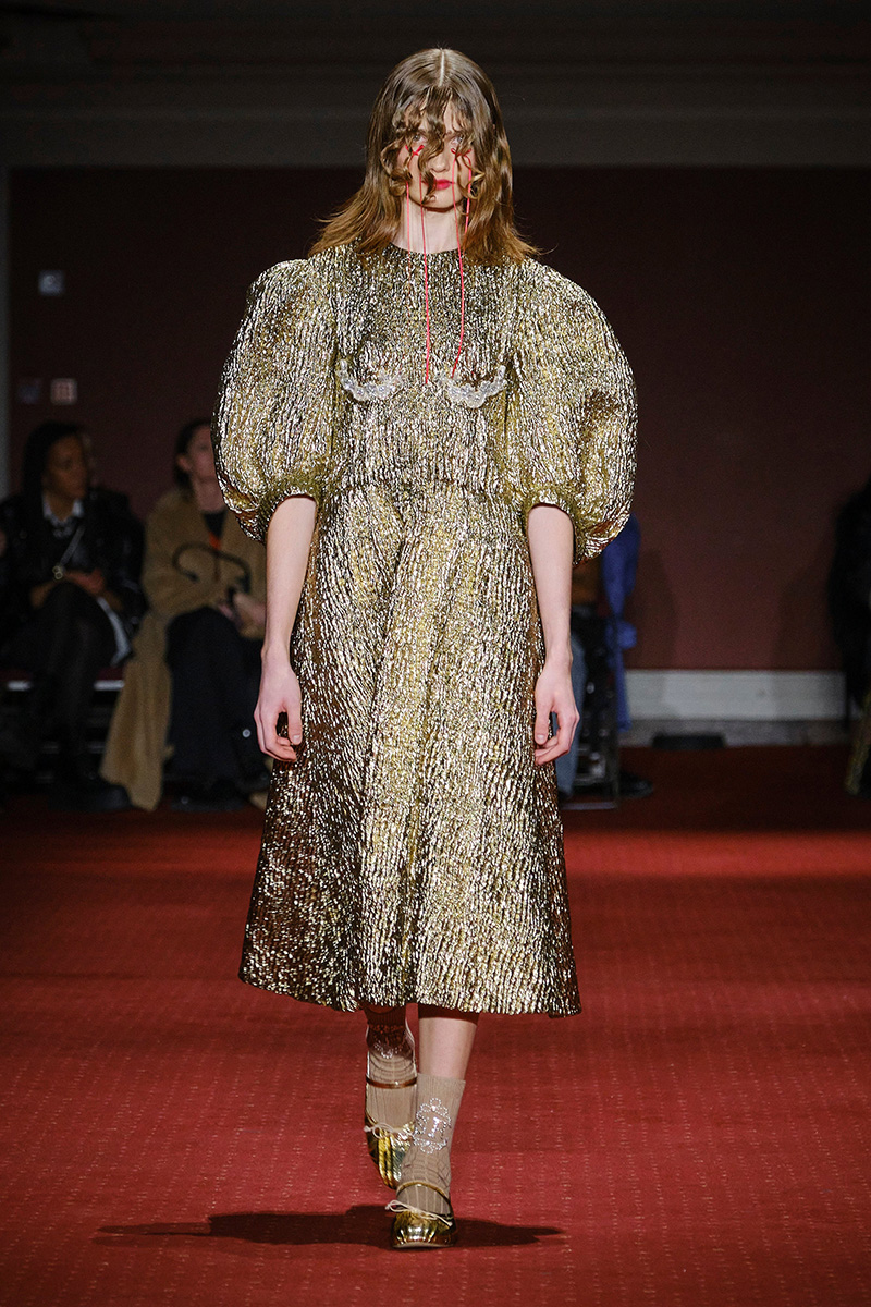 Experiment With Your Style With Simone Rocha's Stunning AW23 Collection