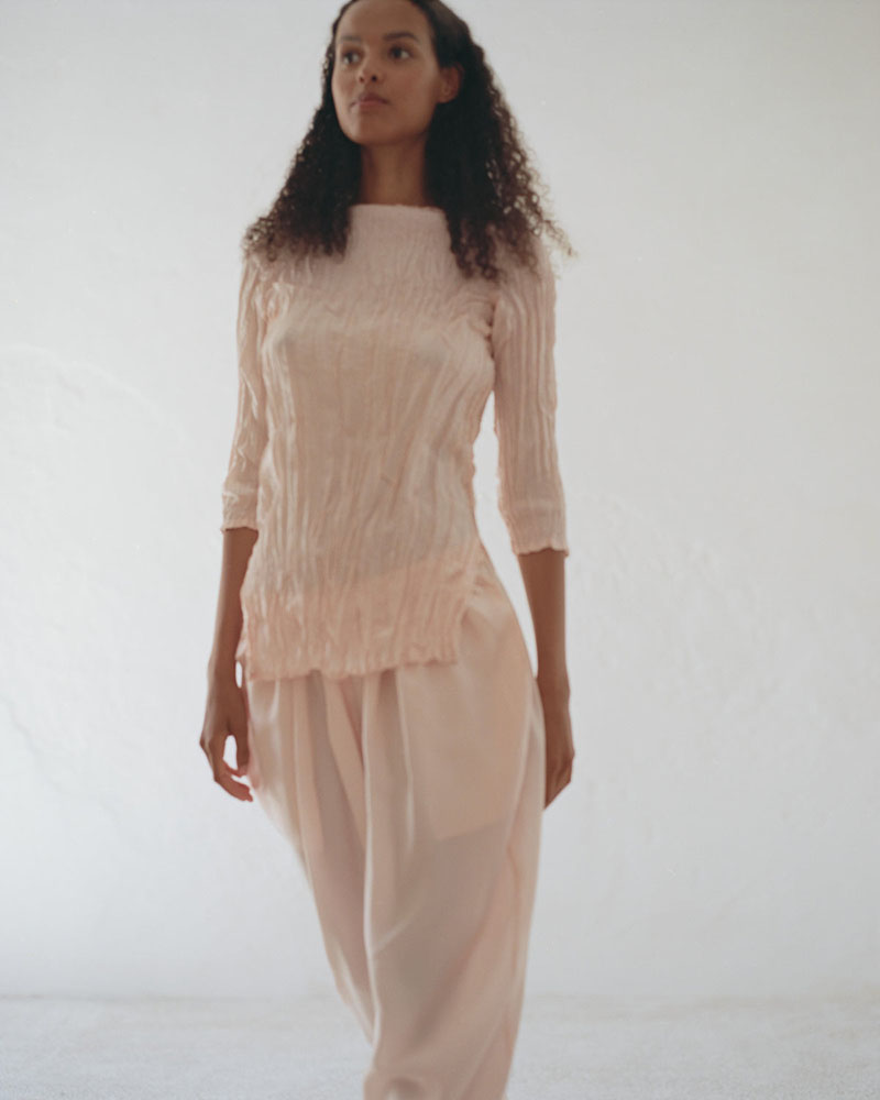 Embrace Your Feminine Side In Something New From Anaak Collection