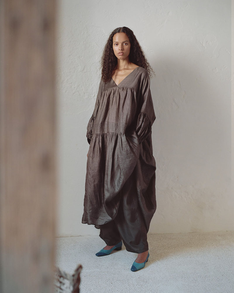 Embrace Your Feminine Side In Something New From Anaak Collection