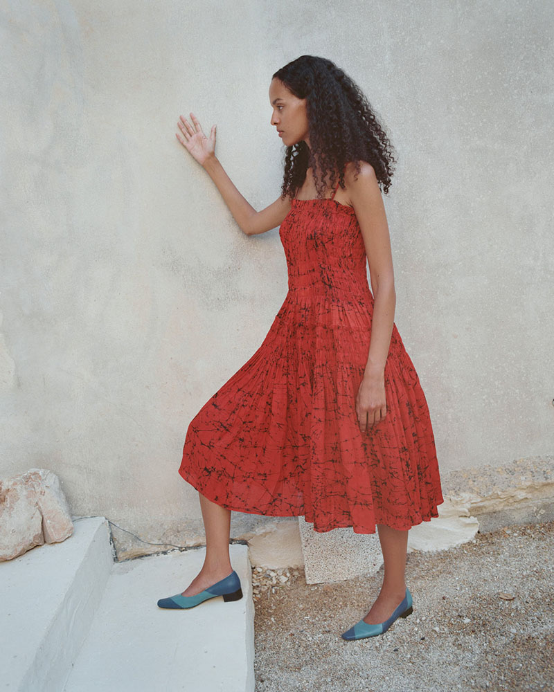 Embrace Your Feminine Side In Something New From Anaak Collection