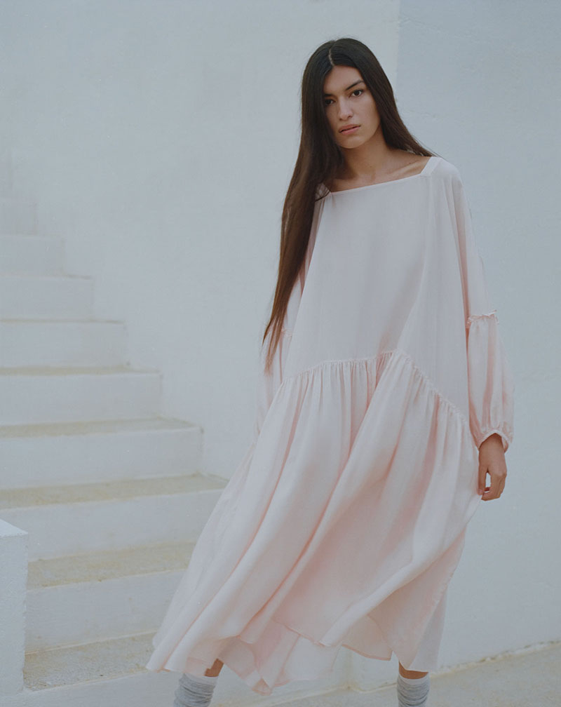 Embrace Your Feminine Side In Something New From Anaak Collection