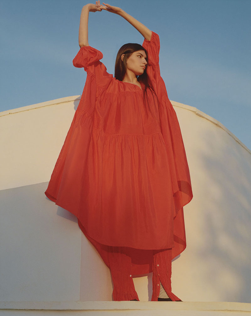 Embrace Your Feminine Side In Something New From Anaak Collection