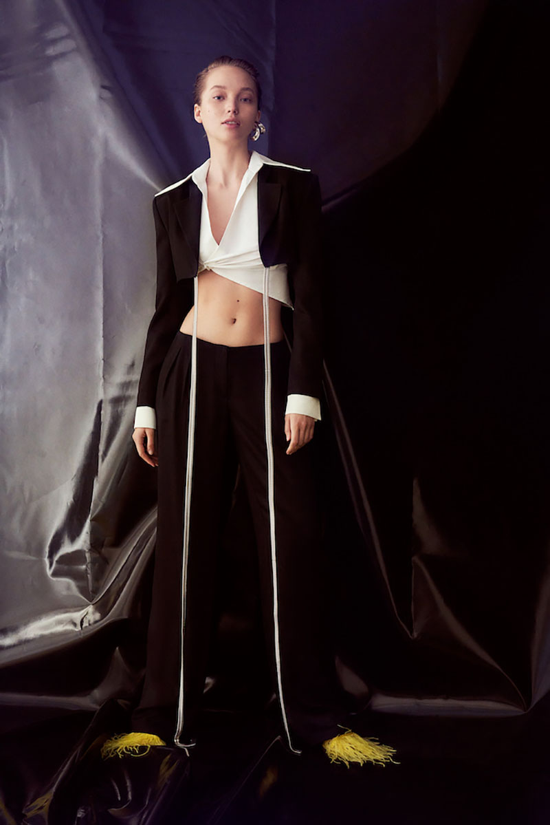 Turn Heads In Ceren Ocak Summer 2023 Collection