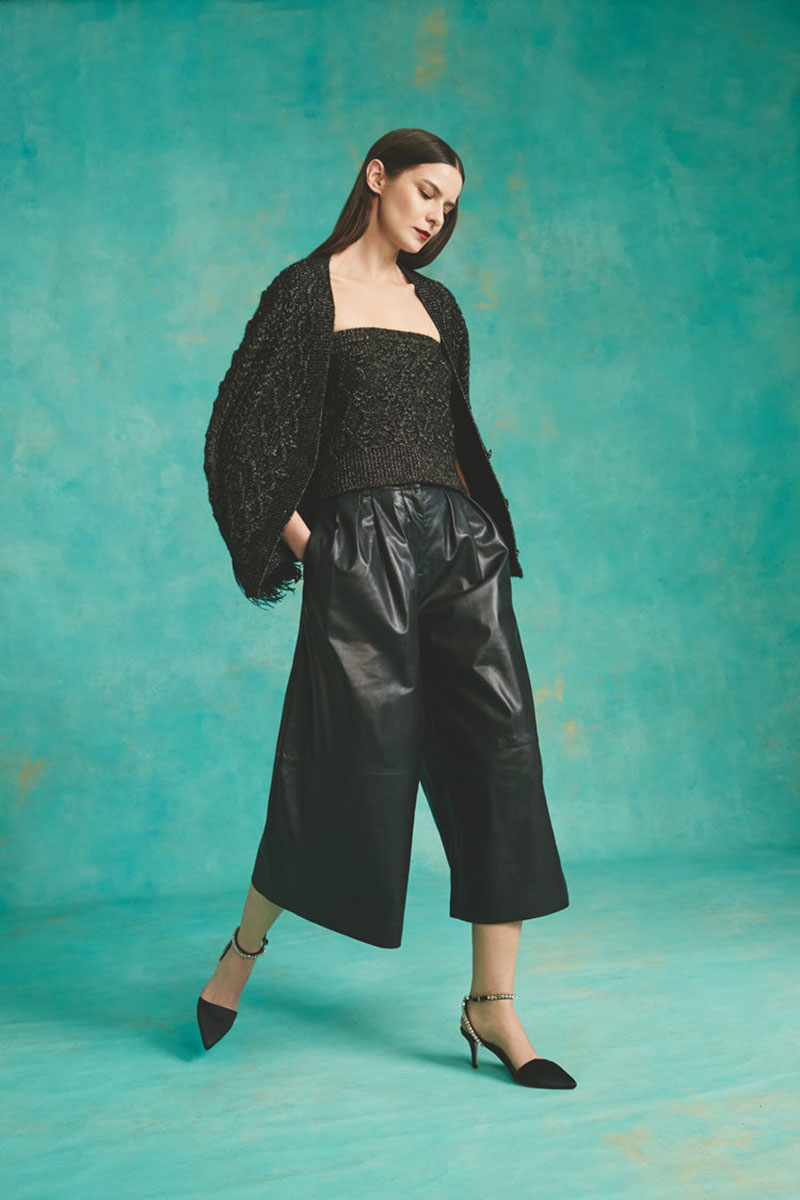 Show Up For The Fall Season In Style With Cara Cara