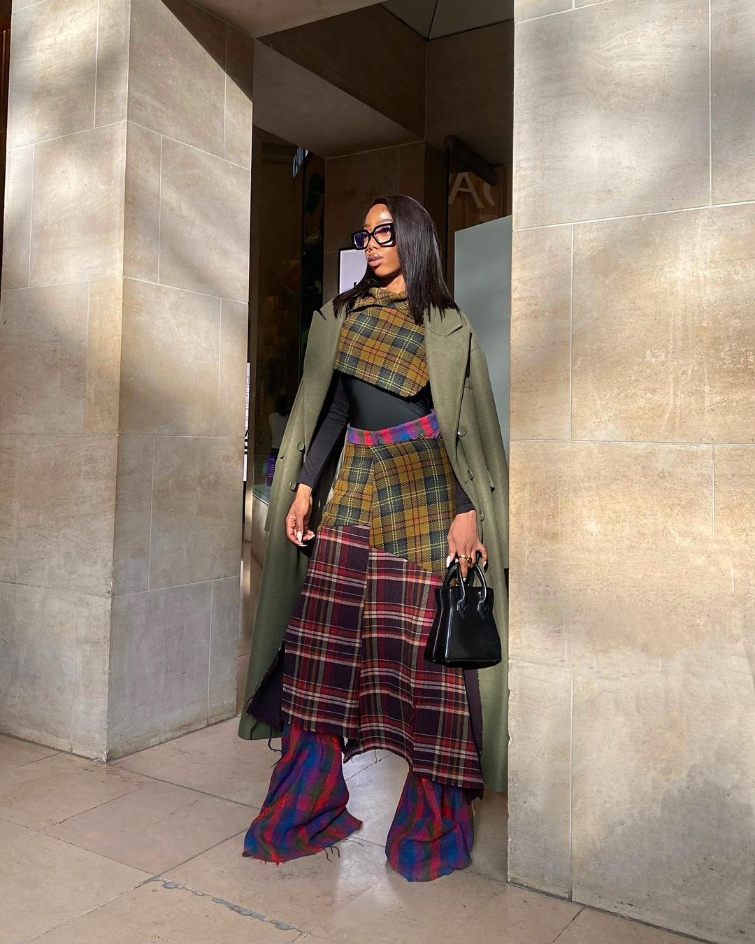 Break The Fashion Rules With These 10 Cluttercore Looks