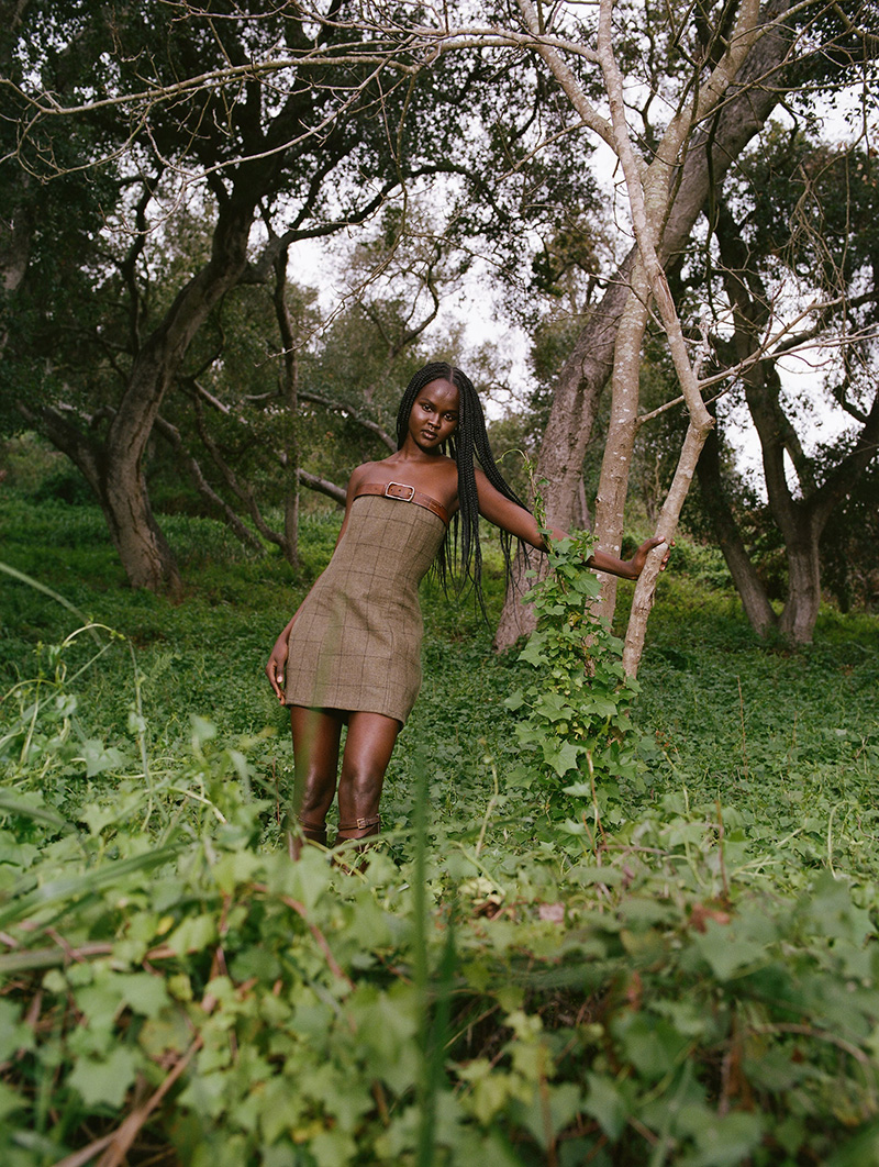 Dive Deep Into The Stylish World Of MIMCHIK