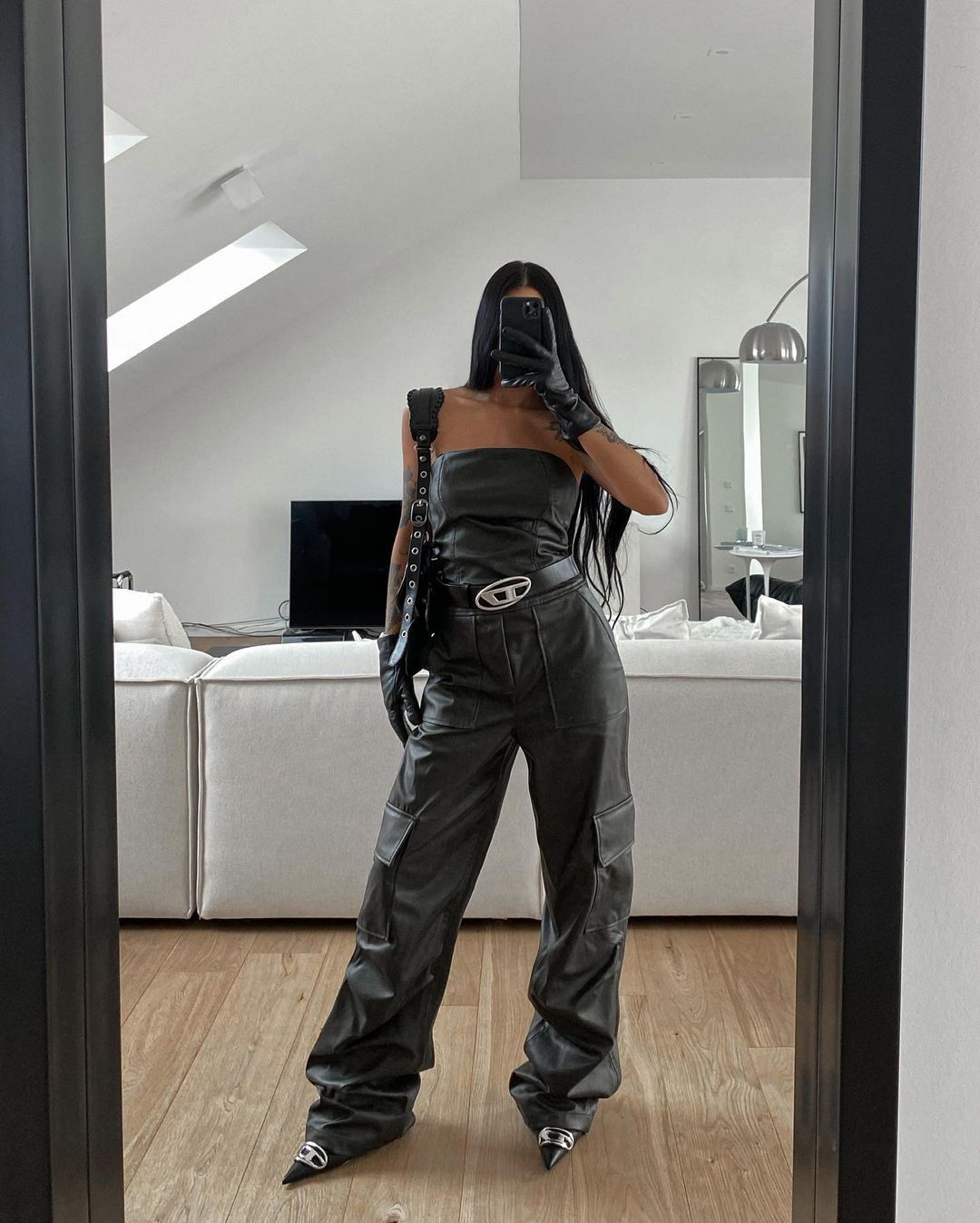 10 Outfits That Prove The Utilitycore Trend Is Here To Stay