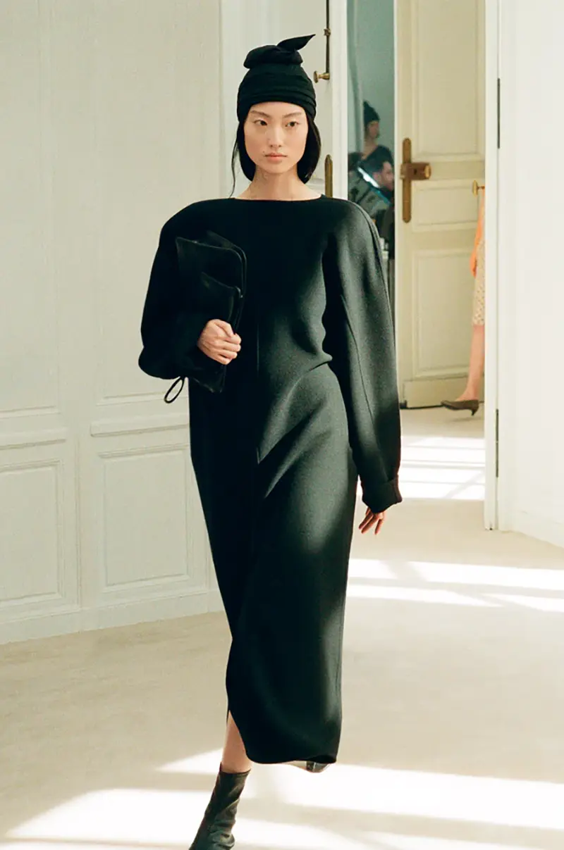 The Row Wows Us With This Their Winter 2023 Collection