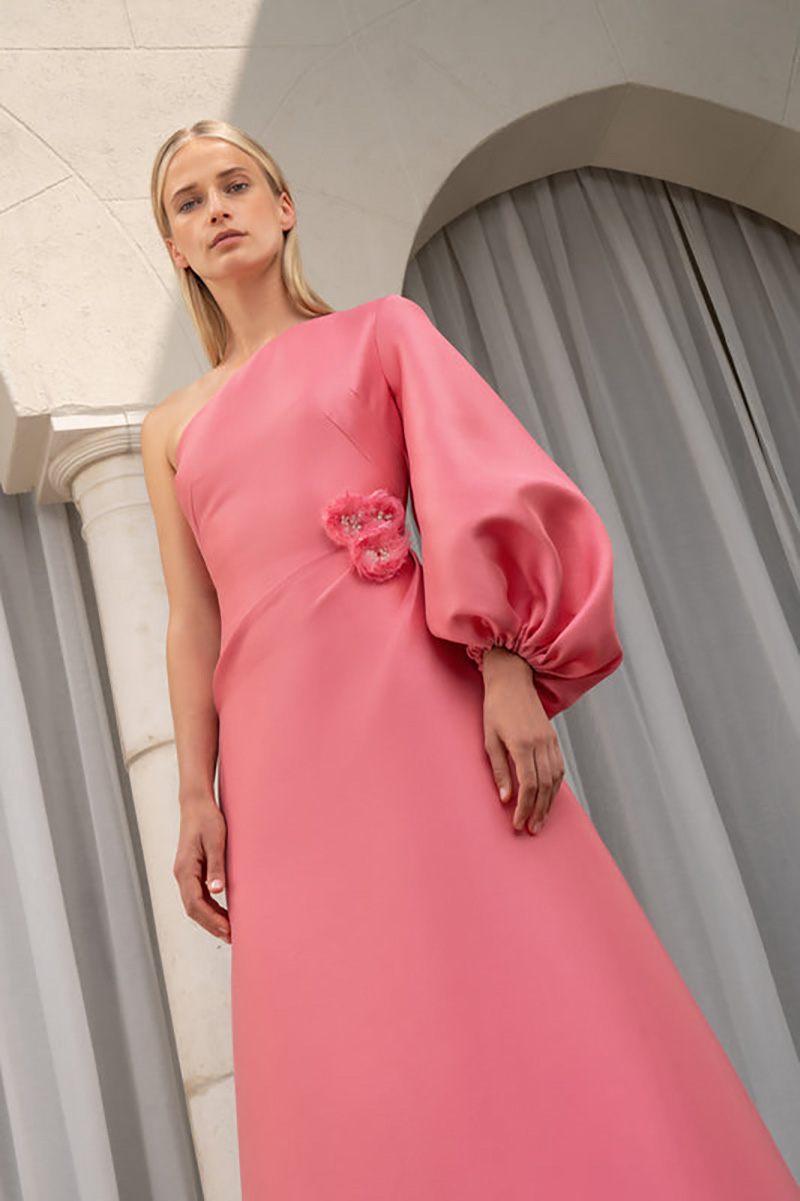 Embrace Shades Of Pink In This Reem Acra Collection