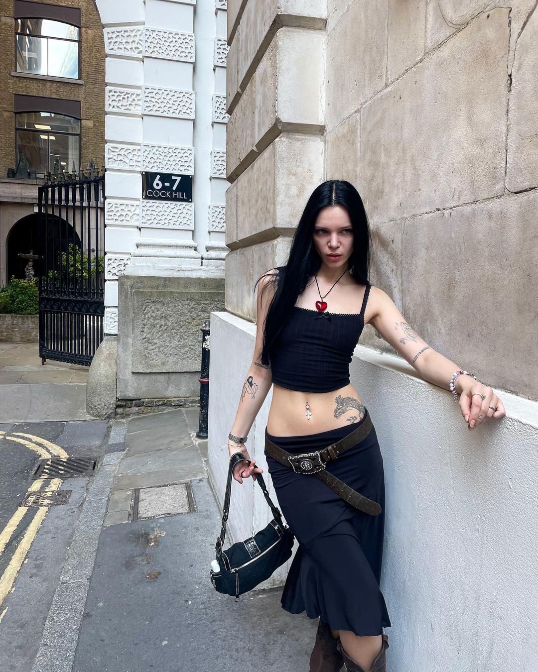 Embrace Your Dark Side With These 10 Gothcore Outfits