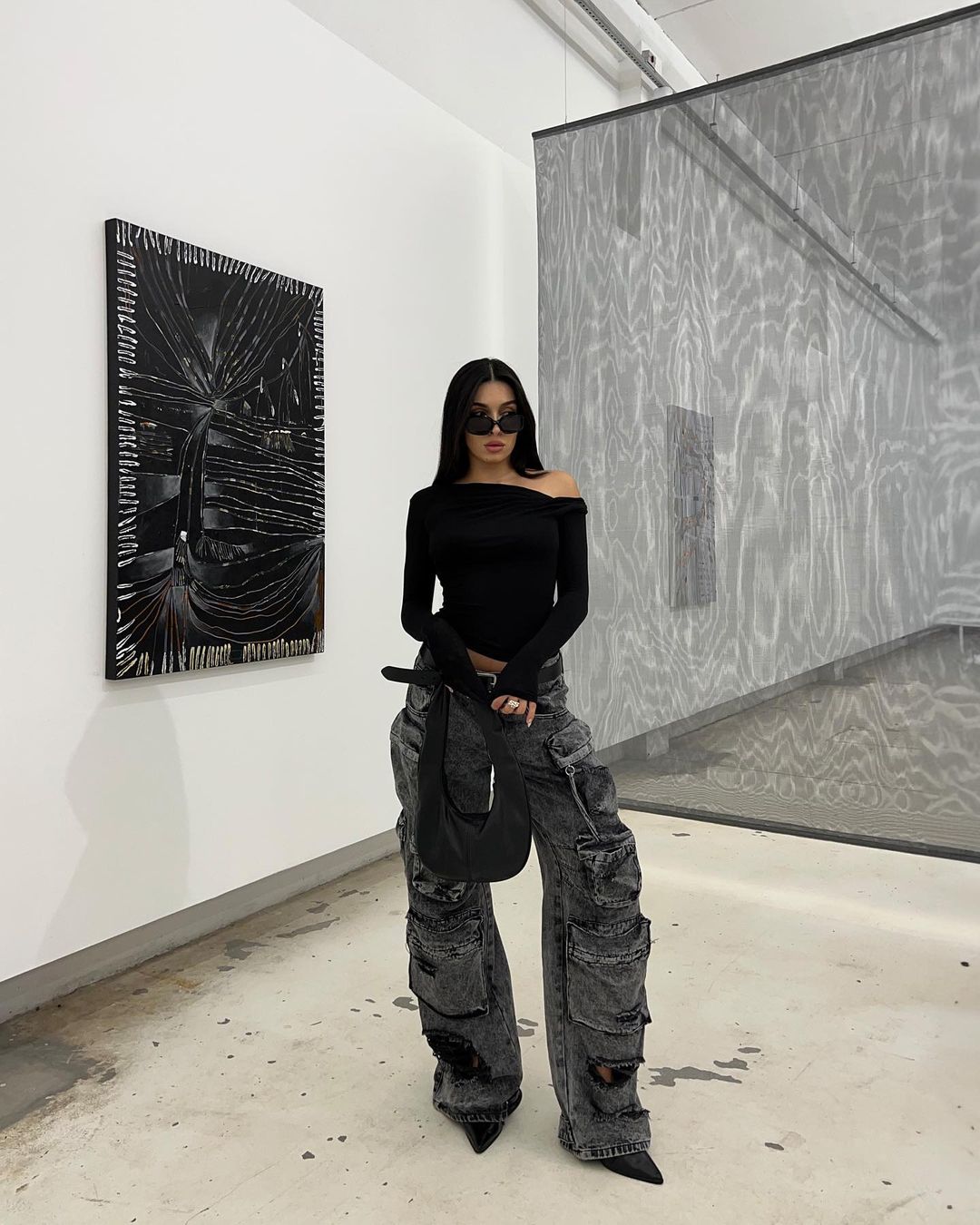 Embrace Your Dark Side With These 10 Gothcore Outfits