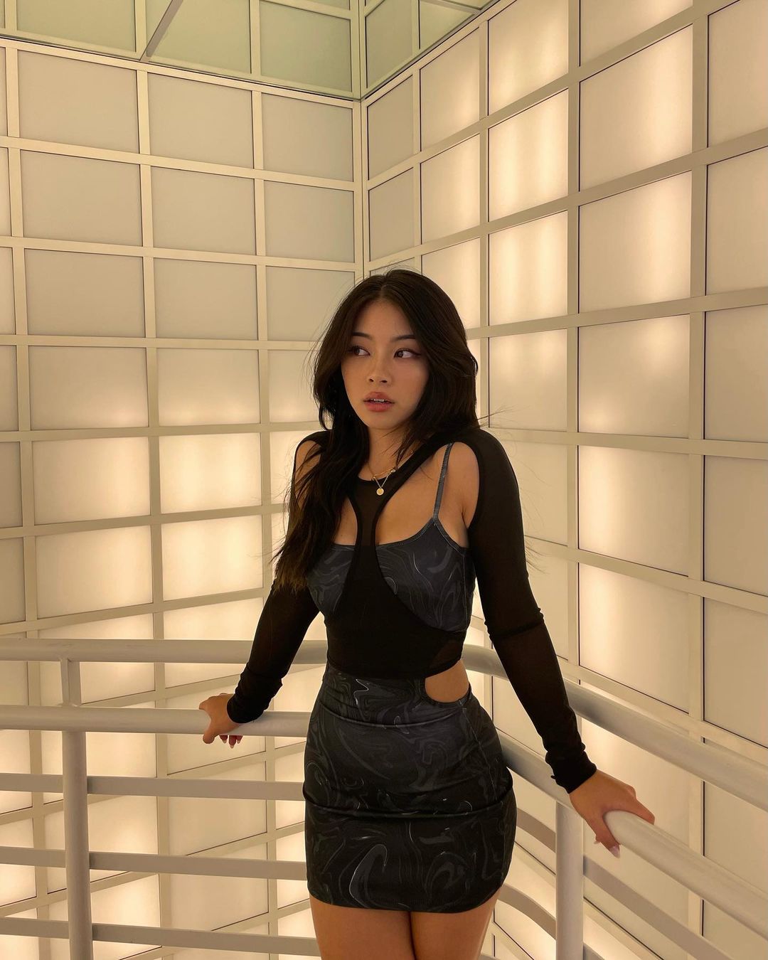 Embrace Your Dark Side With These 10 Gothcore Outfits