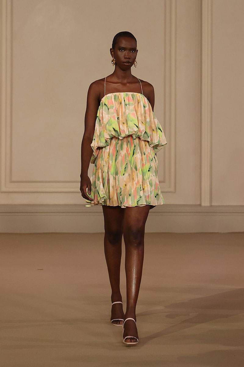 Show Off Your Amazing Style In Acler Resort 2024 Collection