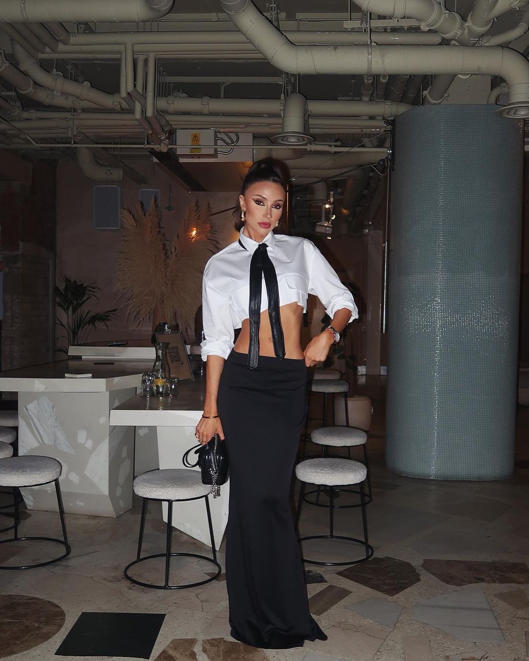 Be Your Own Boss With These 10 Corpcore Outfits