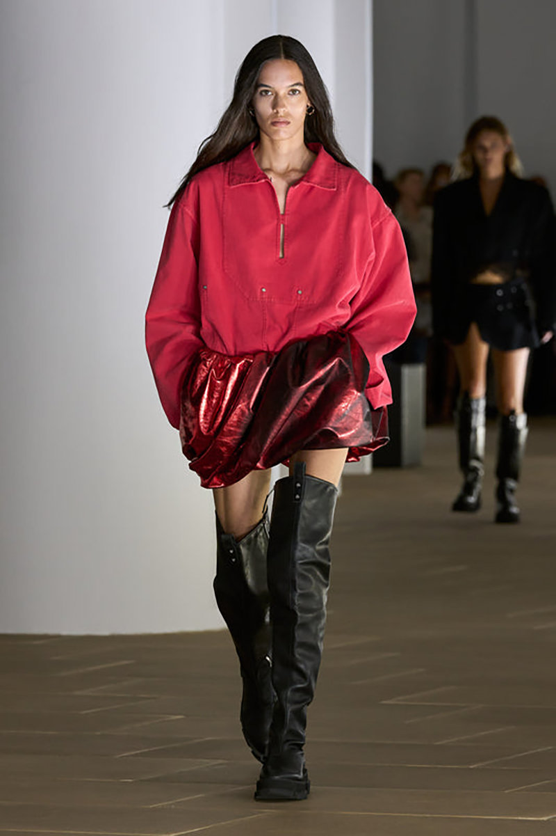 The Cool Girl Edge You’ve Been Looking For From Dion Lee SS24 Collection