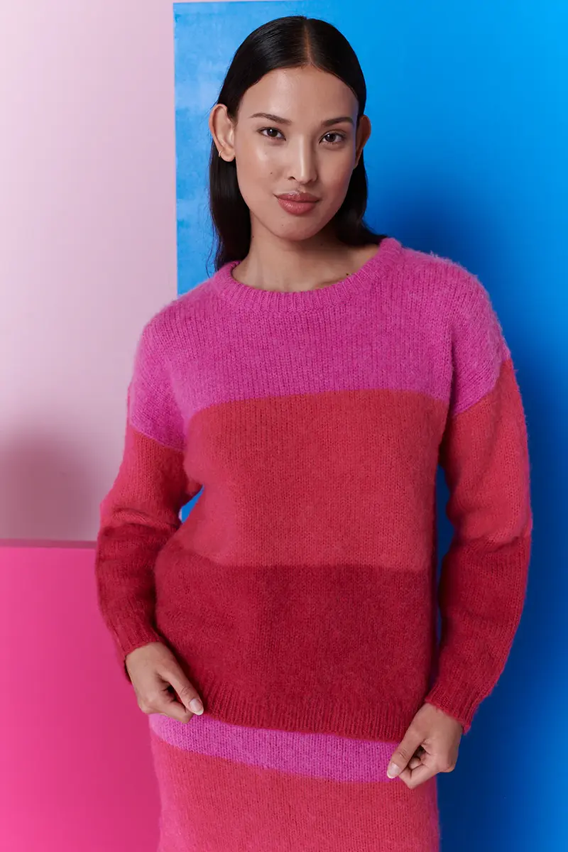 Olivia Rubin Allows You To Enjoy All Colors Of The Rainbow