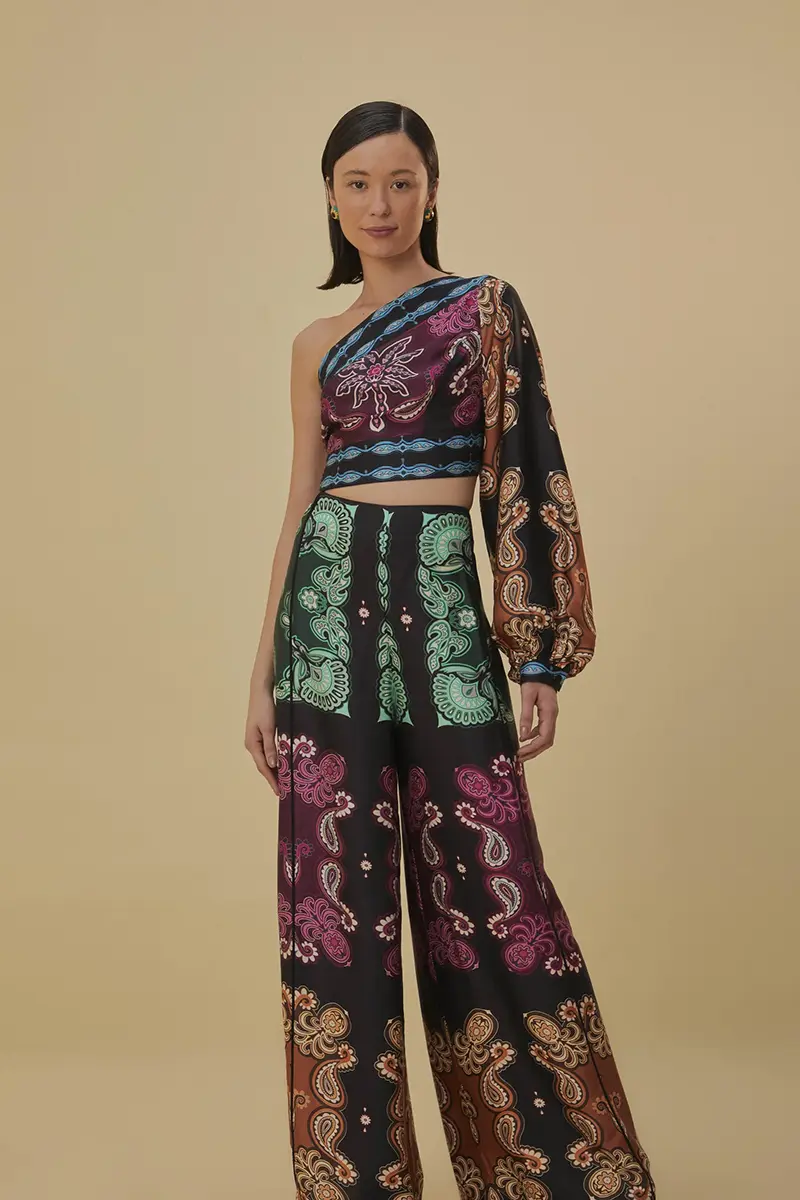 Farm Rio Makes All The Detailing Shines Bright For The Fall Winter Season