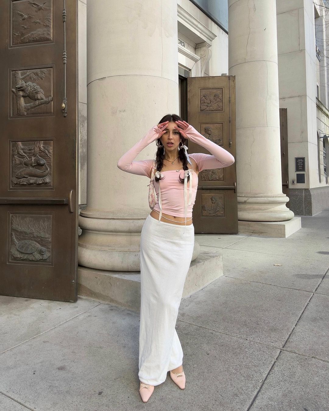 10 Ways To Wear The Coquette Aesthetic This Fall