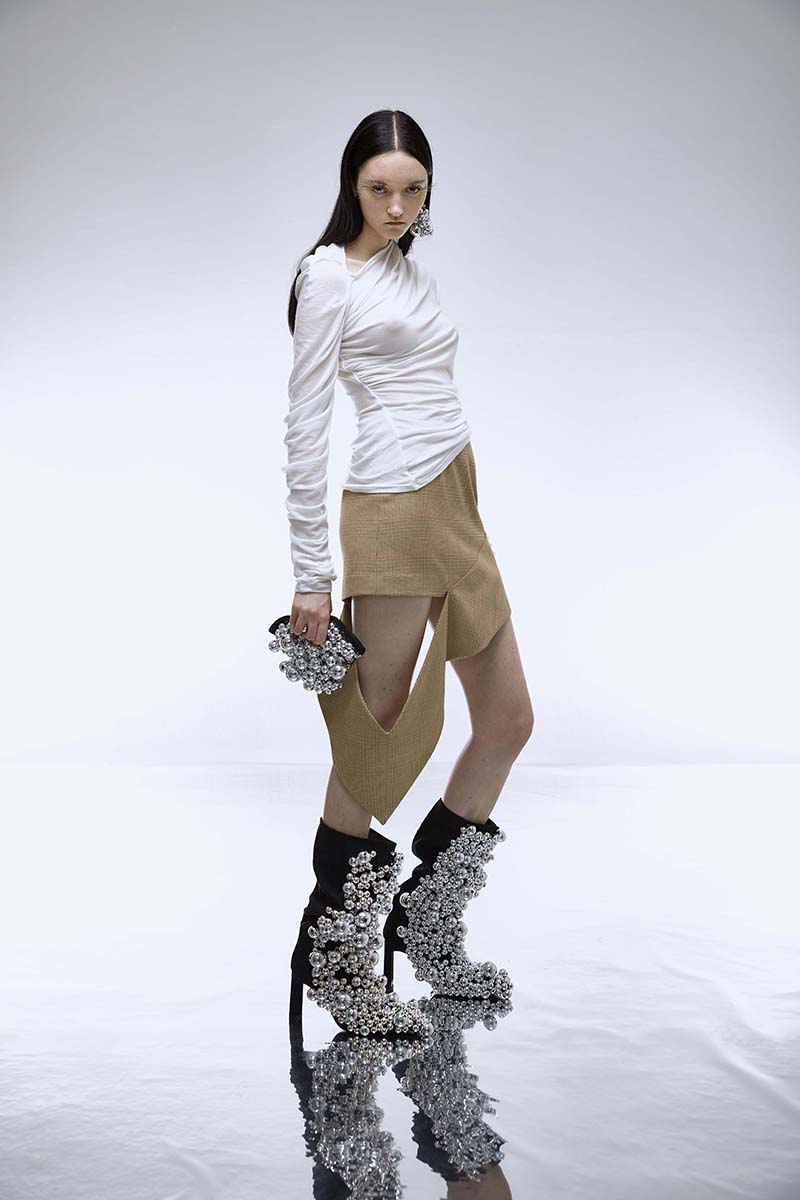 Leje Is A Symphony Of Contemporary Avant-Garde Fashion