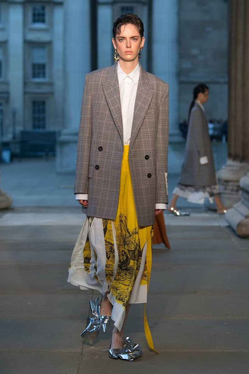 Erdem Puts Us Under A Spell With Its Spring Summer 2024 Collection