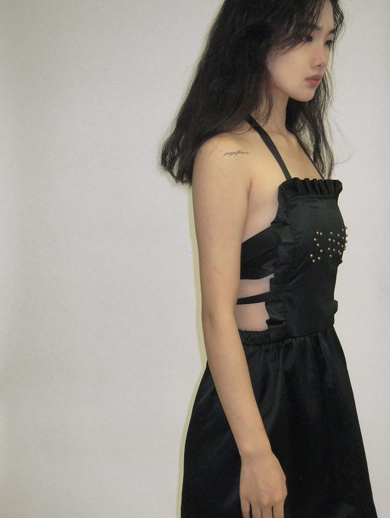 Zemeta Takes Flirty Sex Appeal To The Next Level