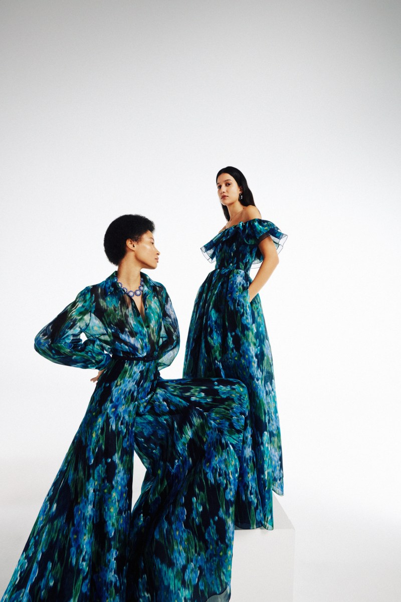 Carolina Herrera Pre-Fall 2024 Collection Is A Stylish Journey Through Time