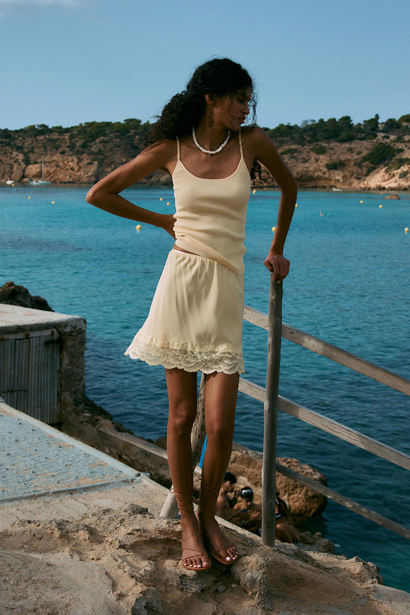 Rowie The Label Helps You Show Off In Something New From This Collection