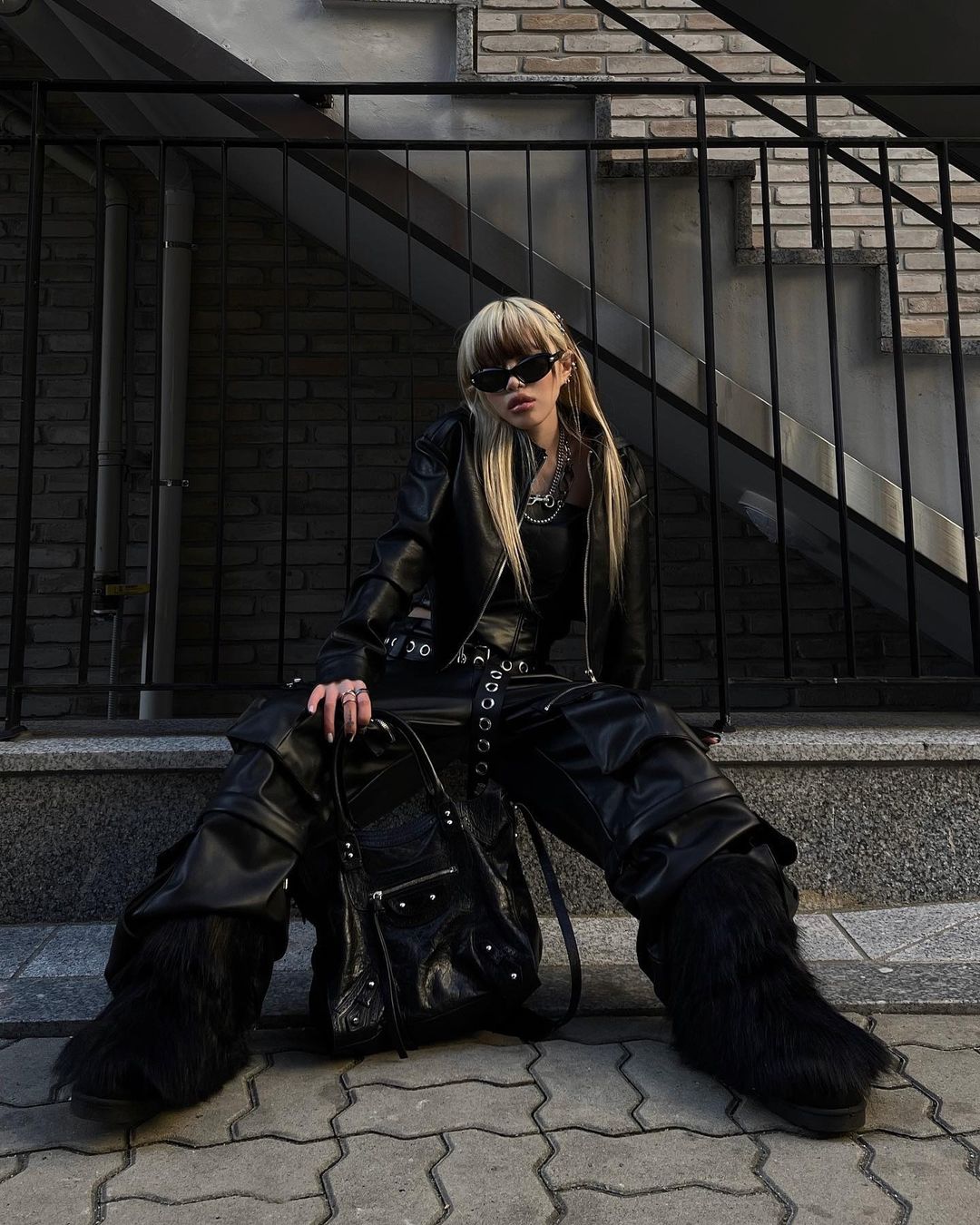 10 Grungy Opiumcore Aesthetic Outfit Ideas