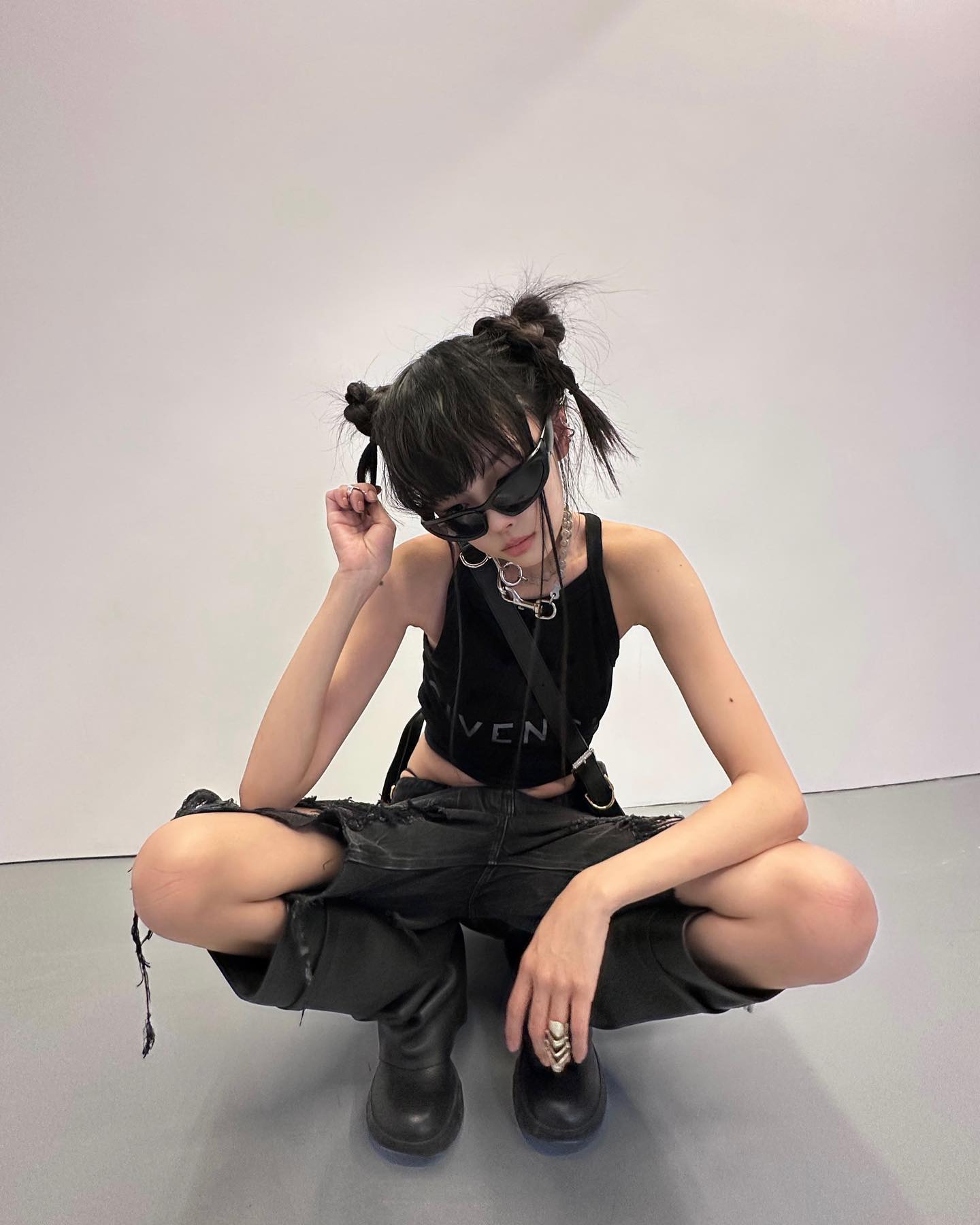 10 Grungy Opiumcore Aesthetic Outfit Ideas