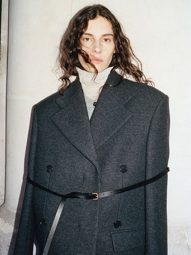 Recto Allows You To Show Off Your Personal Style With Their Signature Aesthetic