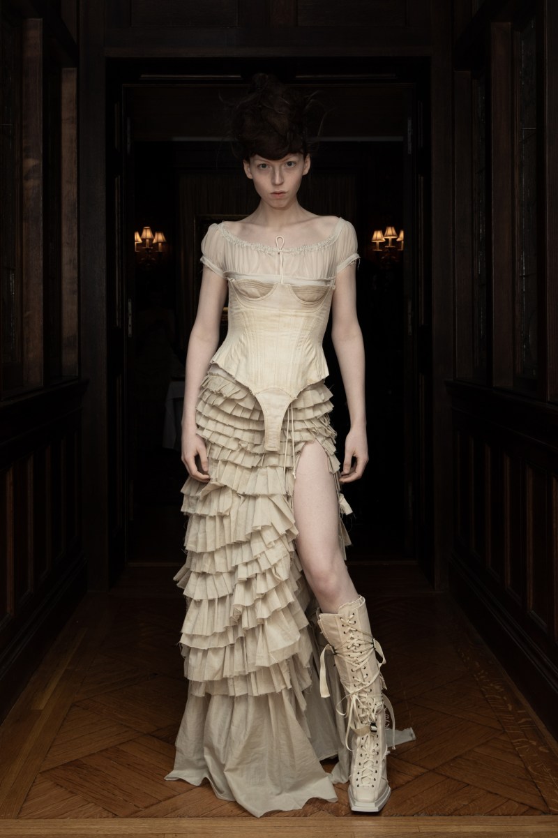 Elena Velez Brings Her Signature American Midwest Style For Fall 2024