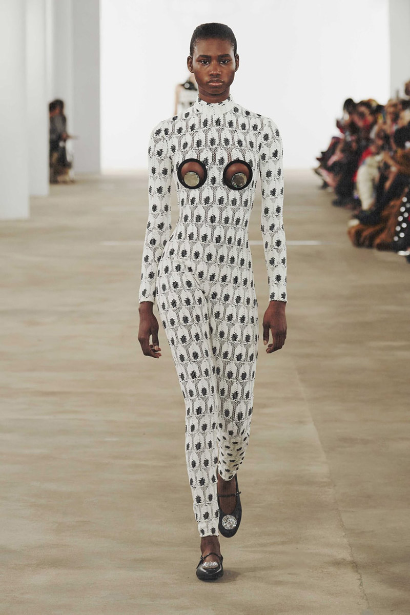 AREA Spring Summer 2024 Collection Embraces Surrealism And Artful Creations