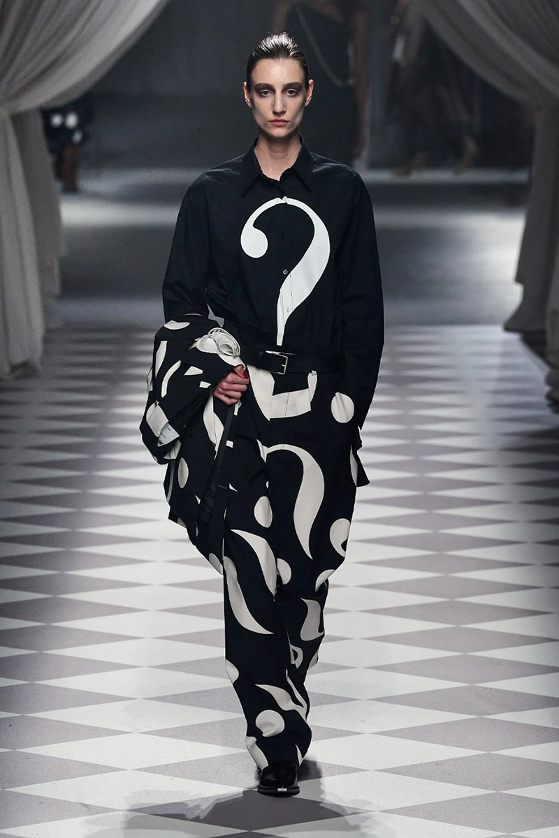 Adrian Appiolaza Makes Moschino Fall Winter 2024 Collection Debut