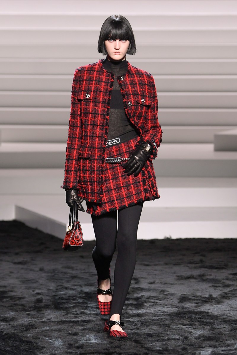 Versace Fall Winter 2024 Collection Is A Fusion Of Power And Rebellion