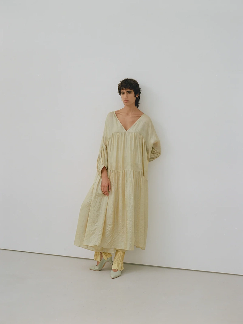 Anaak Empowers Women Worldwide With Its Sustainable Garments