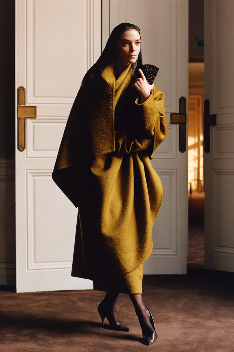 The Row Fall Winter 2024 Collection Keeps True To Its Quiet Luxury ...