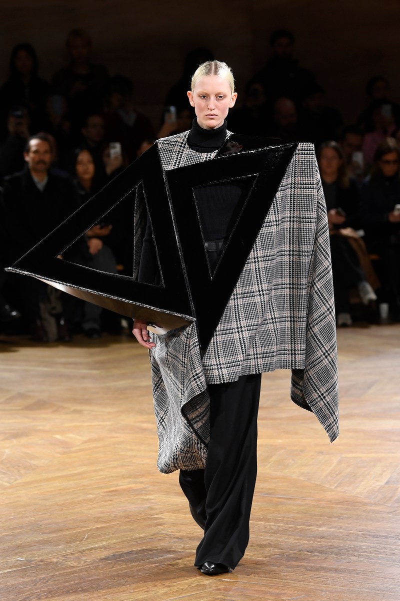 Junya Watanabe Presents A Futuristic, Avant-Garde Fall Winter 2024 ...