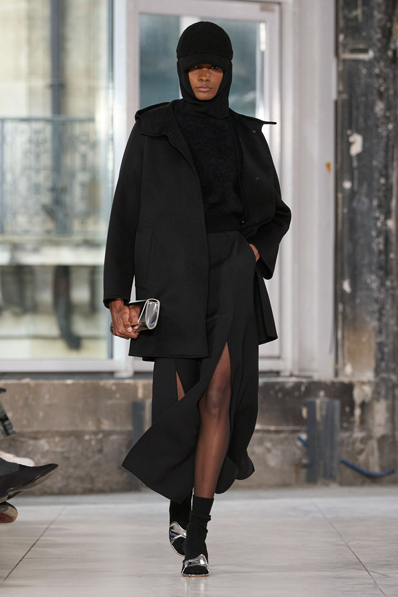 Akris Fall Winter 2024 Collection Adds A Modern Touch To Classic ...